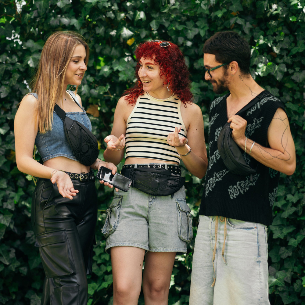 Waist Bag ESSENTIALS | Untold Shop